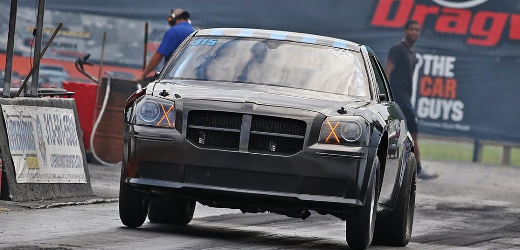 Pics and Videos | Modern Street HEMI Shootout